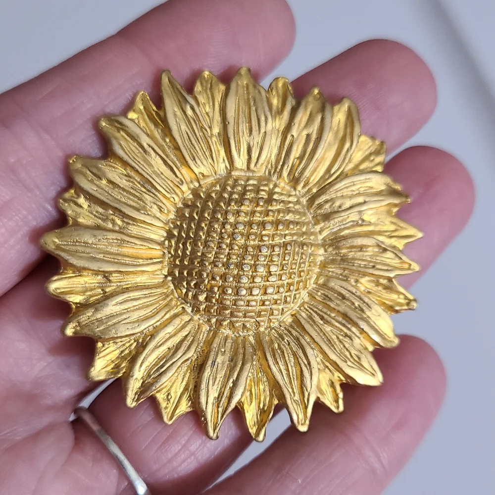 Vintage | Jewelry | Vintage Sunflower Brooch Pin Big Gold Beautiful ...